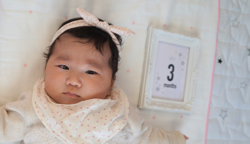 Bebê de 3 Meses: Desenvolvimento, Crise e Brincadeiras